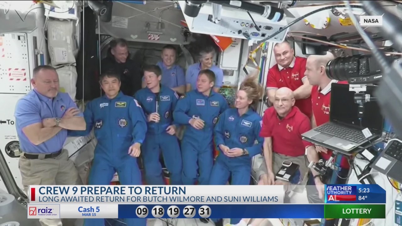 Stranded astronauts may be coming home