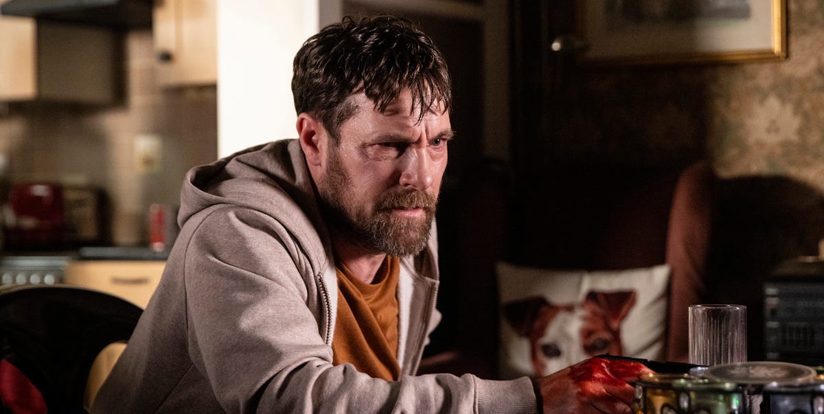 Coronation Street's ITVX episode reveals who could die in Rob Donovan story