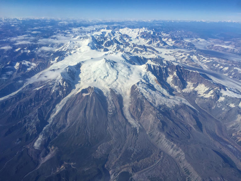 Activity at Alaska's Mount Spurr Suggests That The Volcano Is About To ...