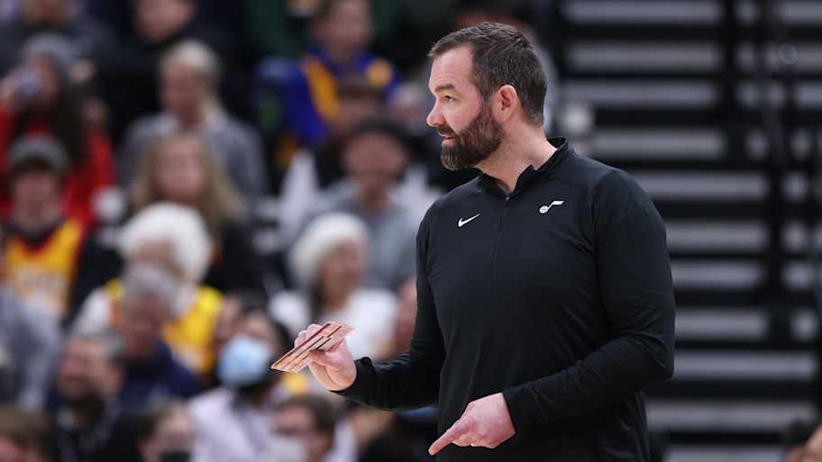 Alex Jensen introduced as Utah’s new men’s basketball coach