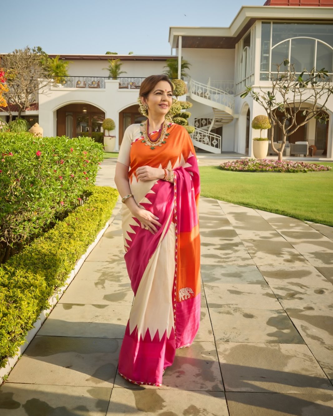 Decoding Nita Ambani's two stunning looks for Vantara: Handloom saree ...