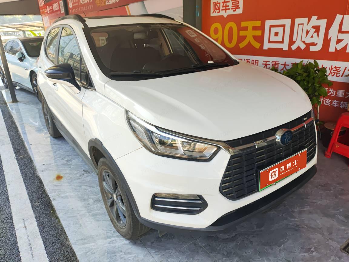 比亚迪 元新能源 2018款 EV360 智联炫酷型实拍图