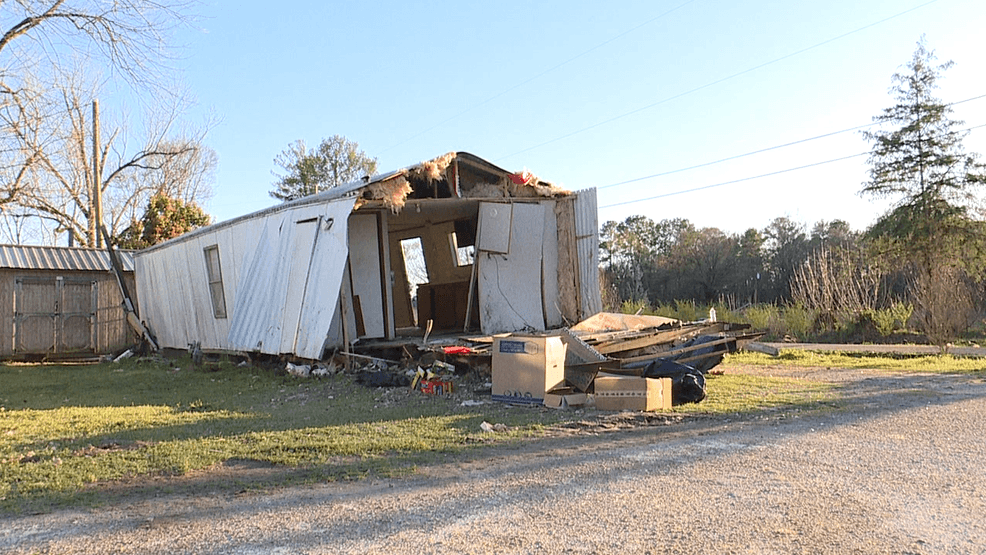 Volunteers flood Calera streets after tornado hits; help and donations ...
