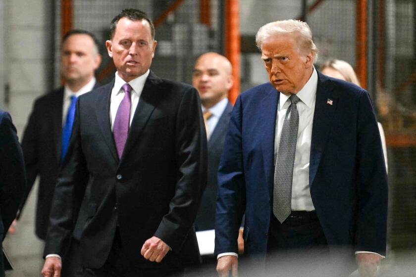 In first Kennedy Center visit, Trump slams 'Hamilton' and lauds other ...