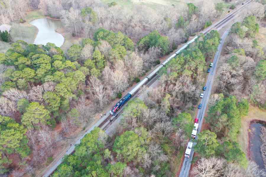 Report: 1 dead in Amtrak train, vehicle crash in JCC