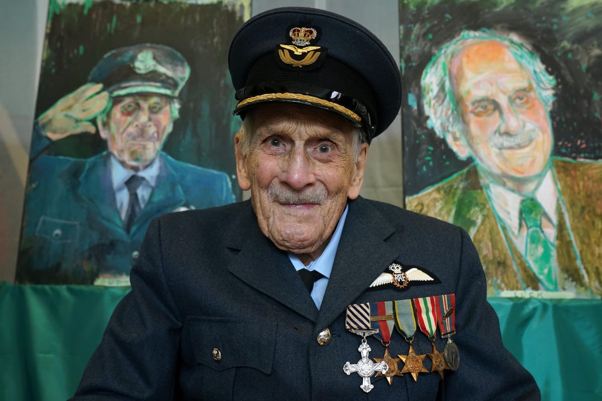 John 'Paddy' Hemingway dies aged 105: Prince William leads tributes to ...
