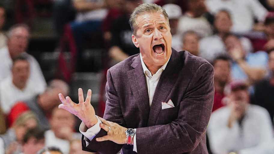 Razorbacks' Calipari Sees Himself As an Underdog; Has The Seed To Go ...