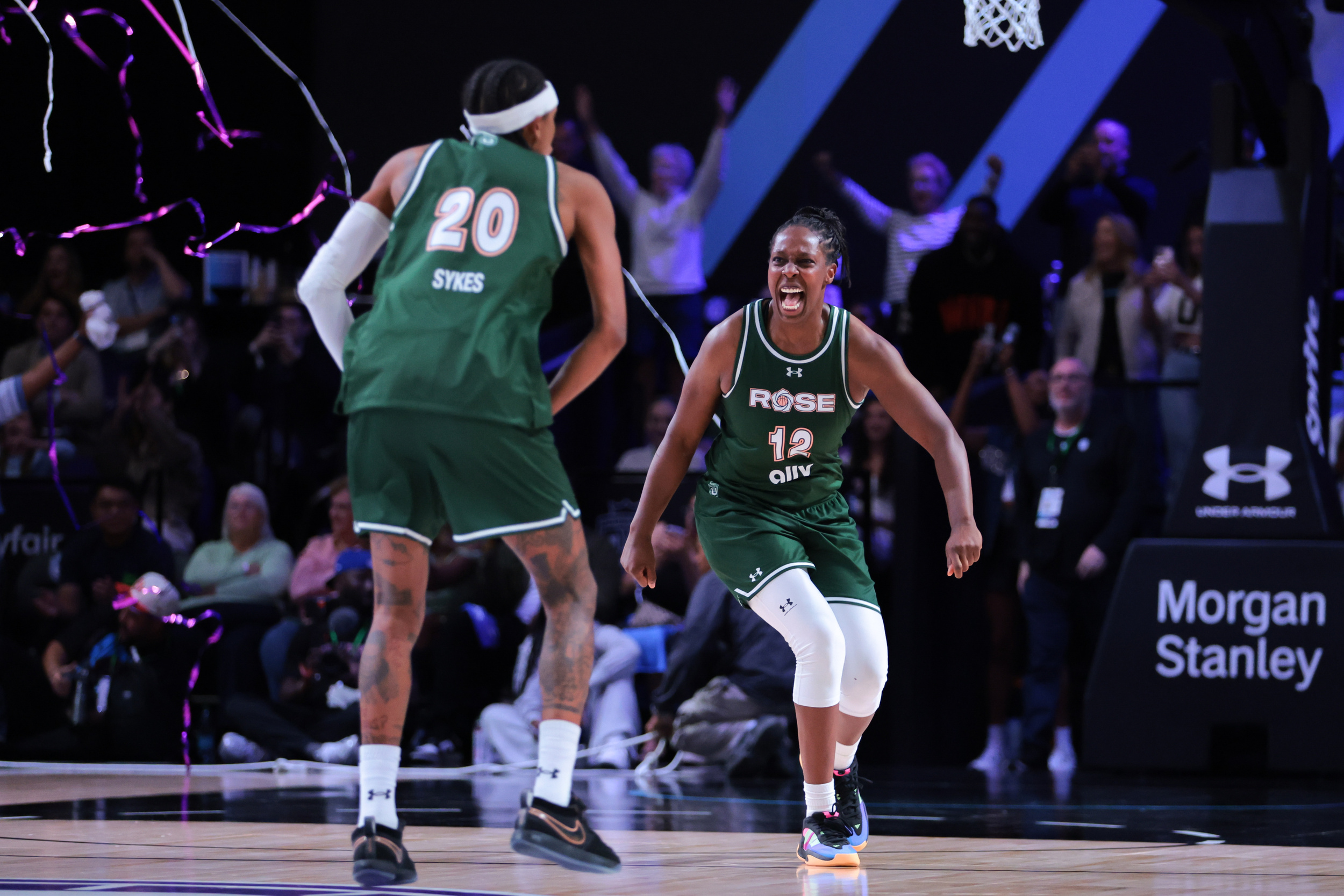 Watch: Chelsea Gray’s half-court three sets tone for Rose's Unrivaled ...