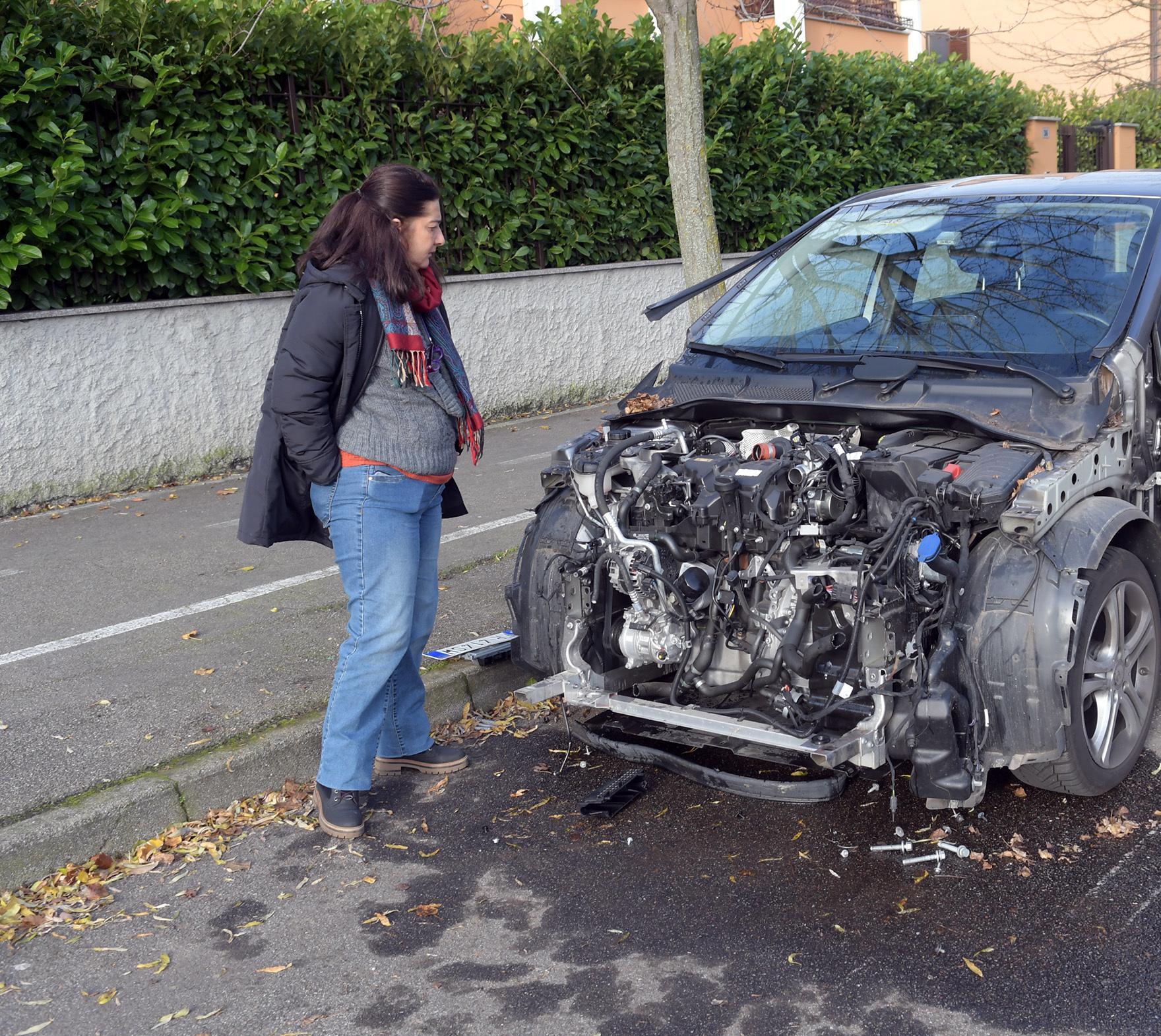 Simulano furto dell’auto. Truffata l’assicurazione