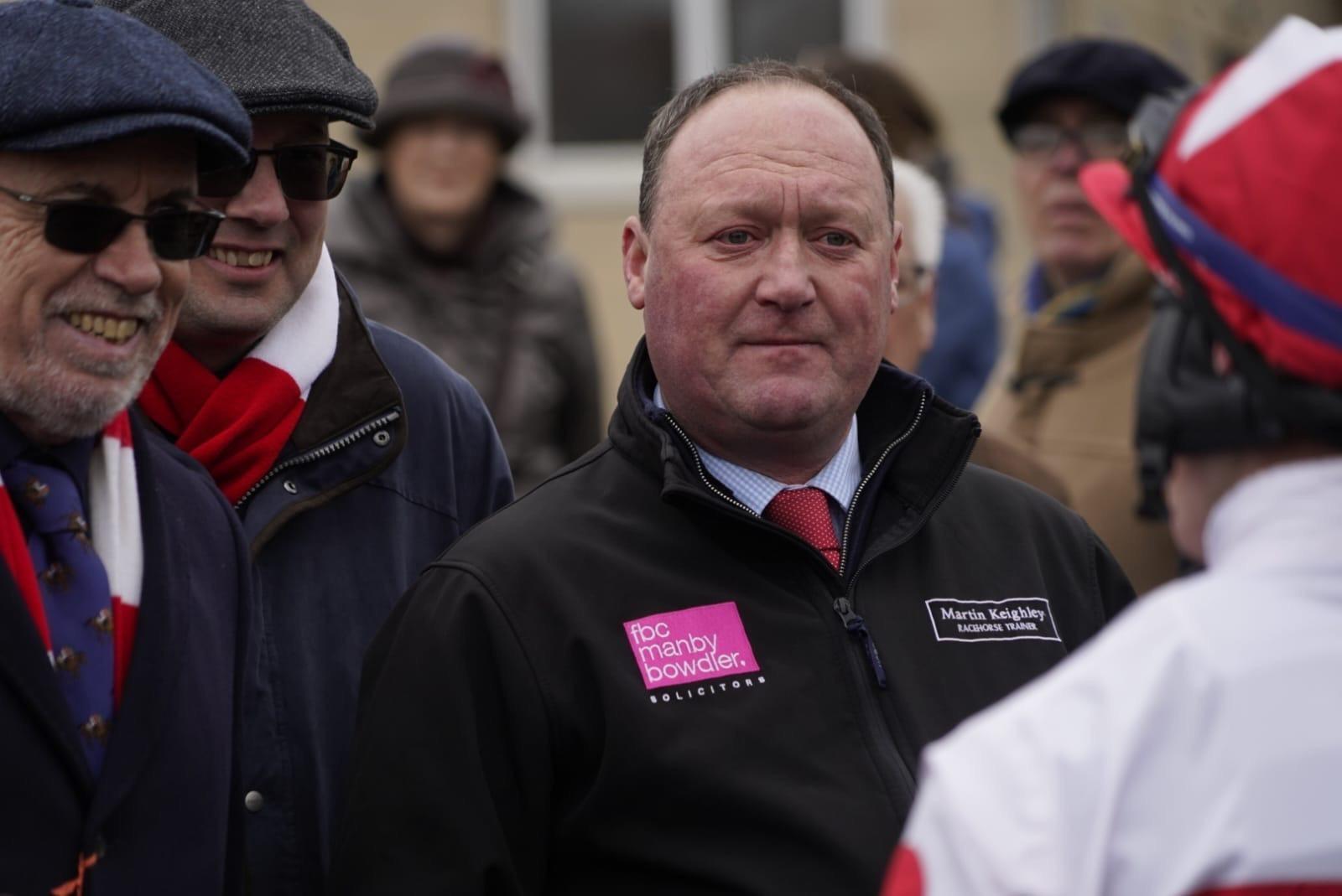 St Patrick's Day racing at Fontwell Park - in 23 photos by Clive Bennett