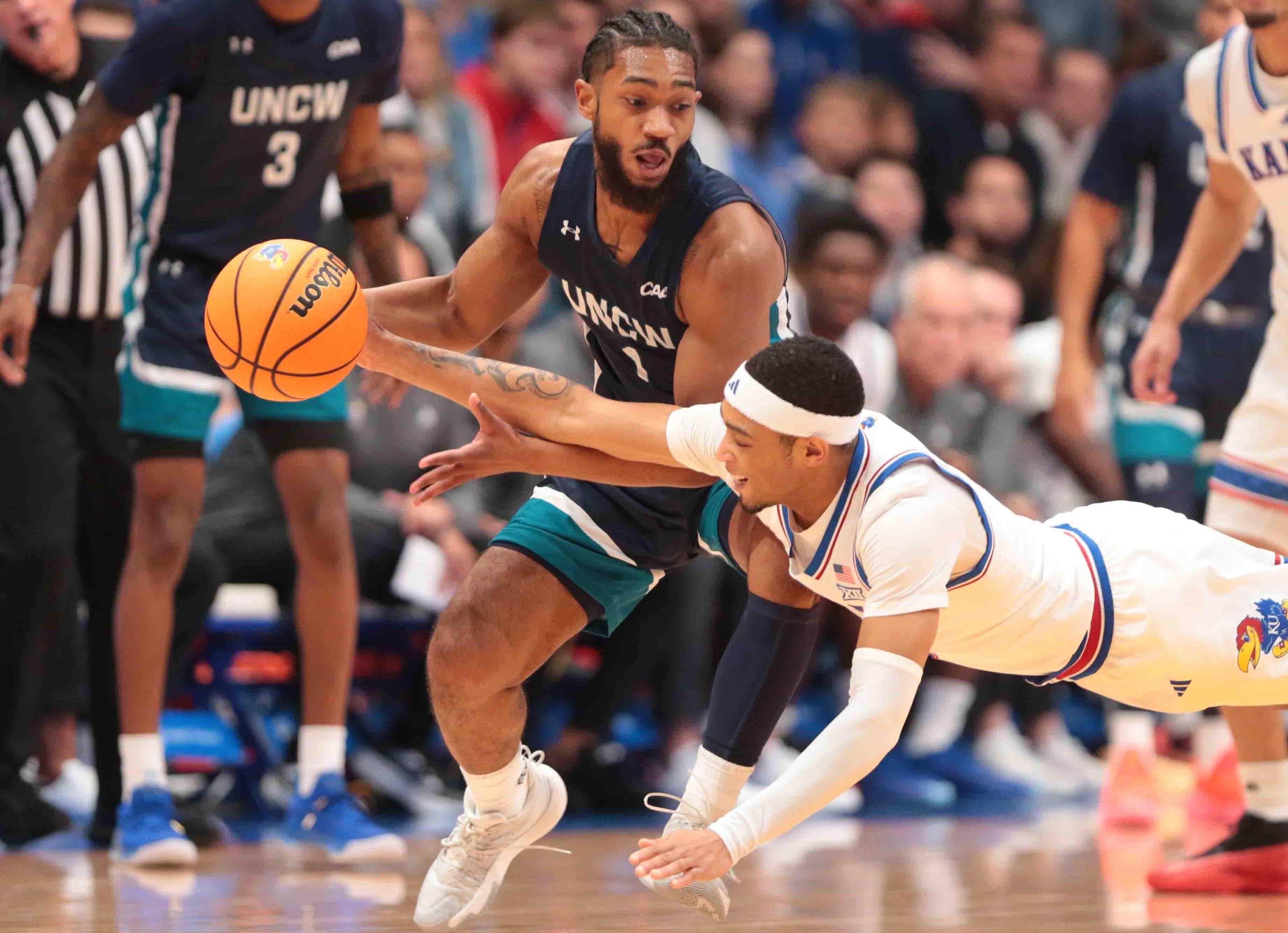 What channel is UNCW-Texas Tech game today? TV, streaming in Men's ...