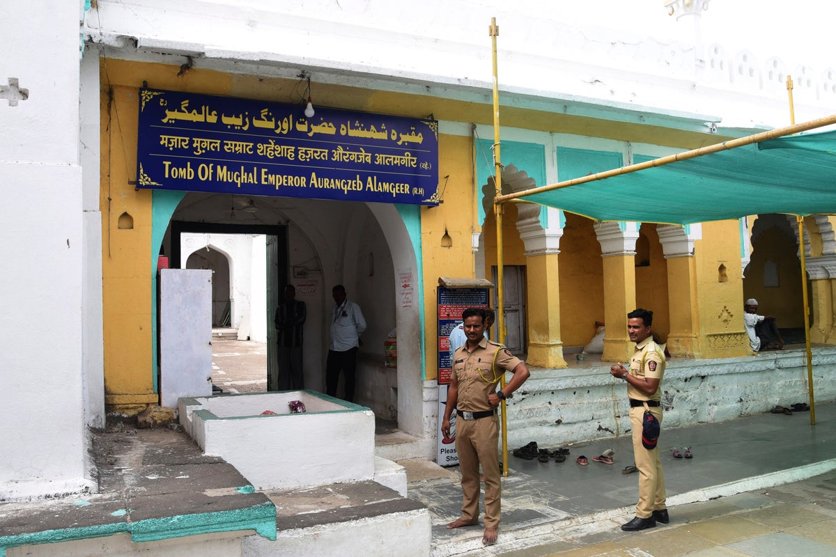 Indian city sets curfew after Hindu groups demand demolition of 17th ...