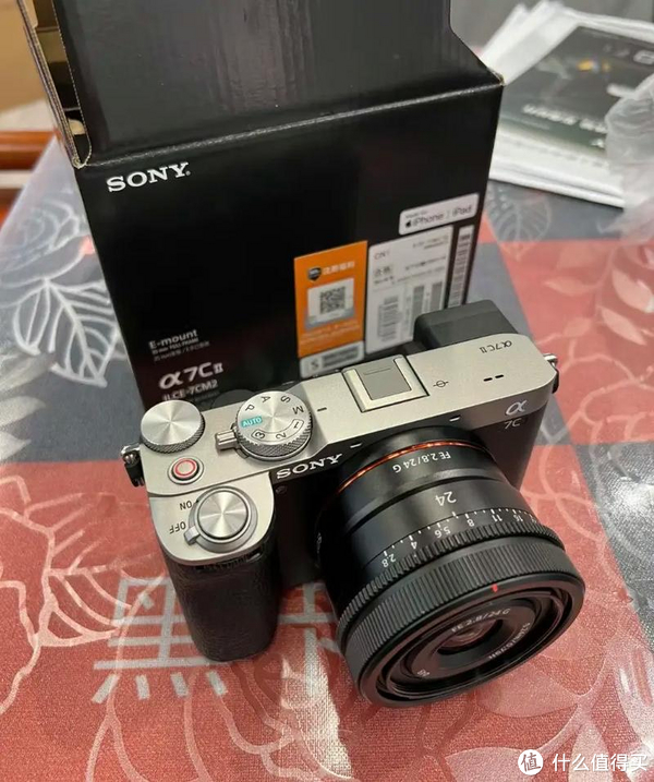 索尼A7C2：轻巧全幅，摄影新体验！