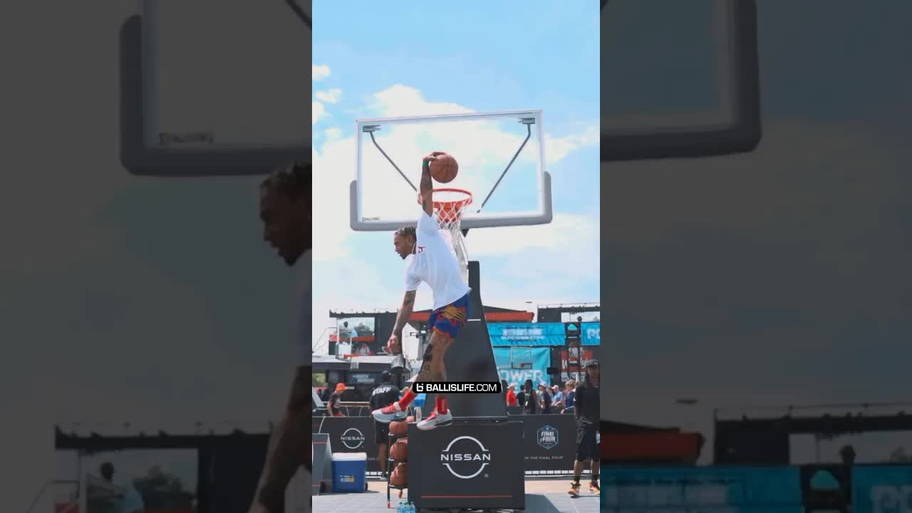Amazing Dunks at Final Four Basketball Event