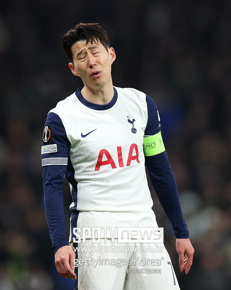 ‘축알못’ 인가, 토트넘 역대득점 7위 출신 “손흥민 충격제외" "레넌보다 못해”...EPL 173골-골든부츠 업적 ‘완전 무시’ “또 인정 못받는 SON”