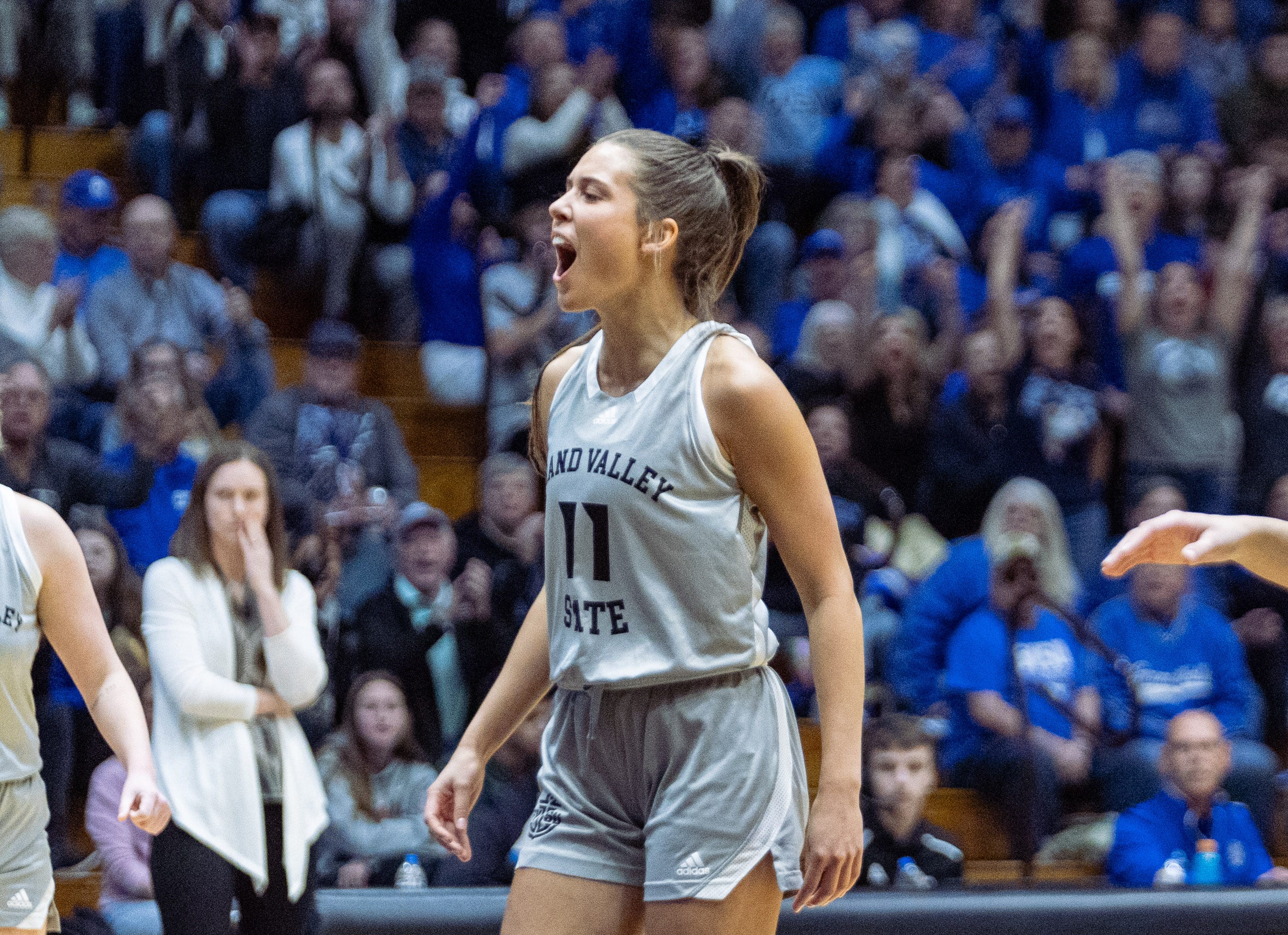 Resurgent Ellie Droste leads GVSU women's basketball redemption tour ...