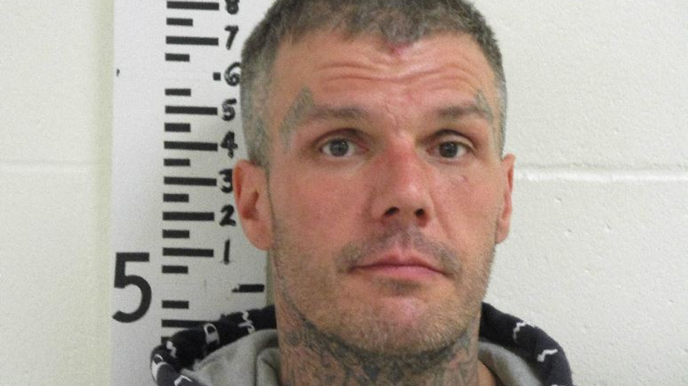 Gorham man pleads guilty to using gun during Waterboro bank robbery