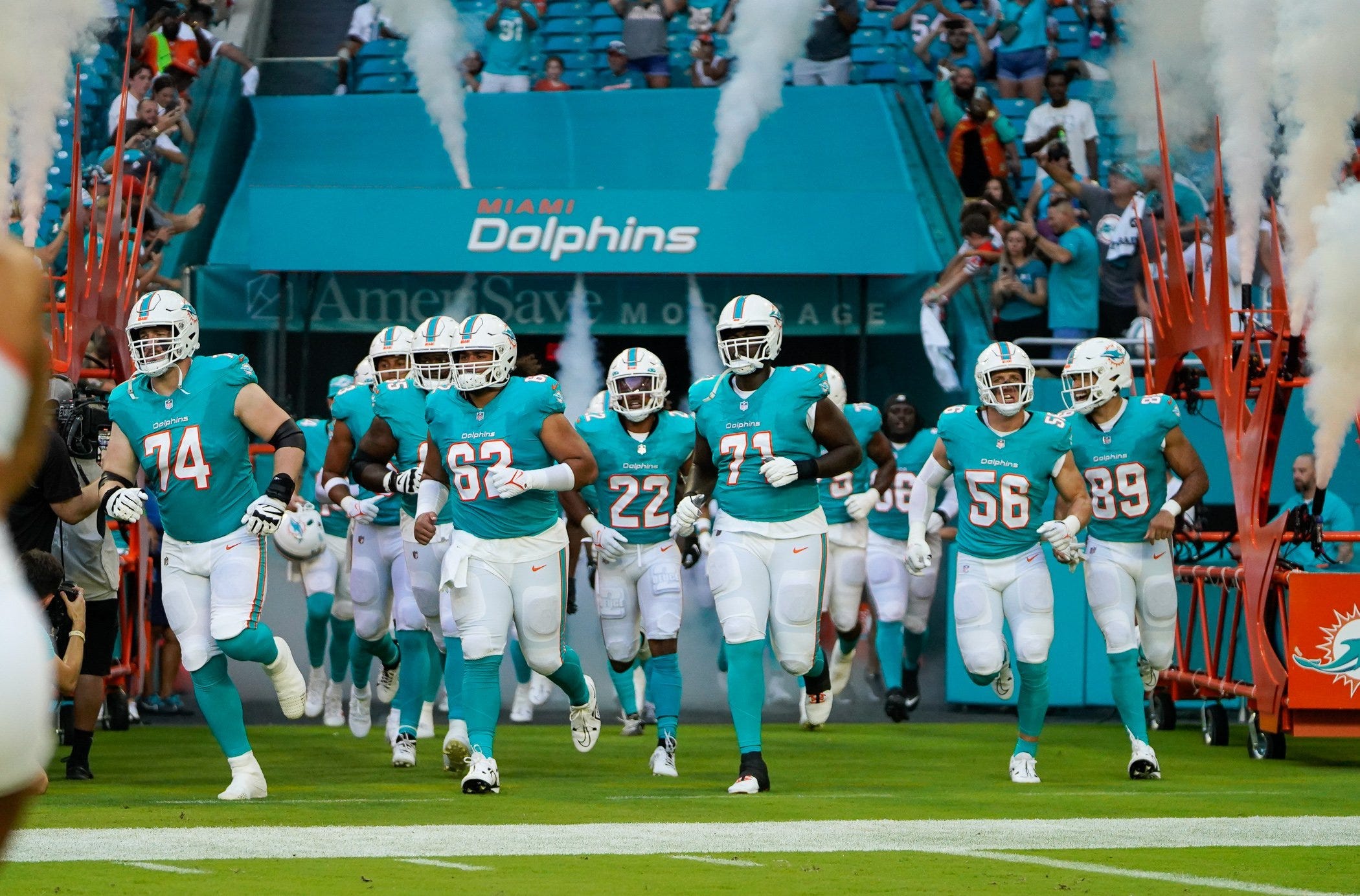 How the Dolphins' updated depth chart stacks up after first wave of ...