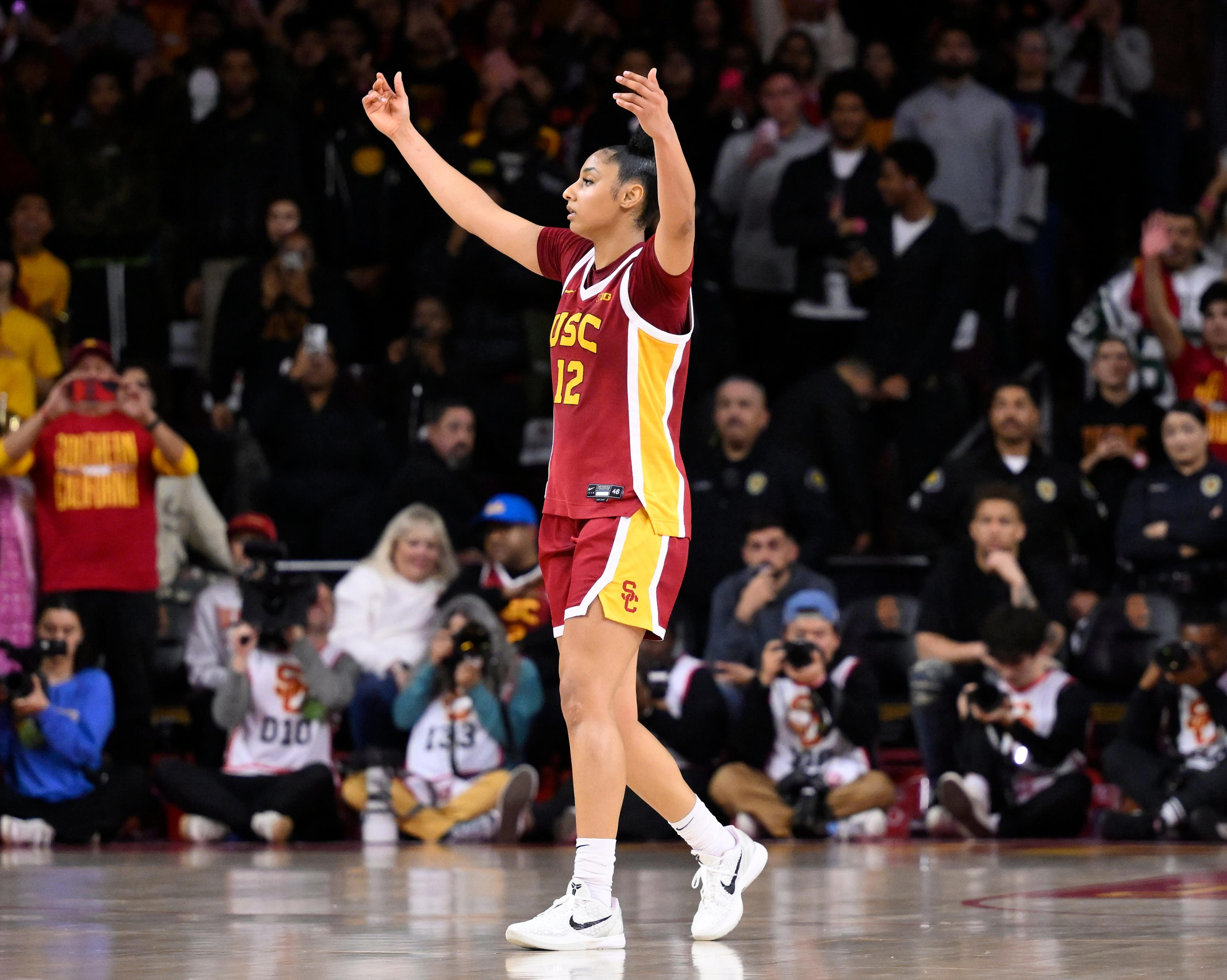 5 bold women's March Madness predictions for the 2025 NCAA tournament ...