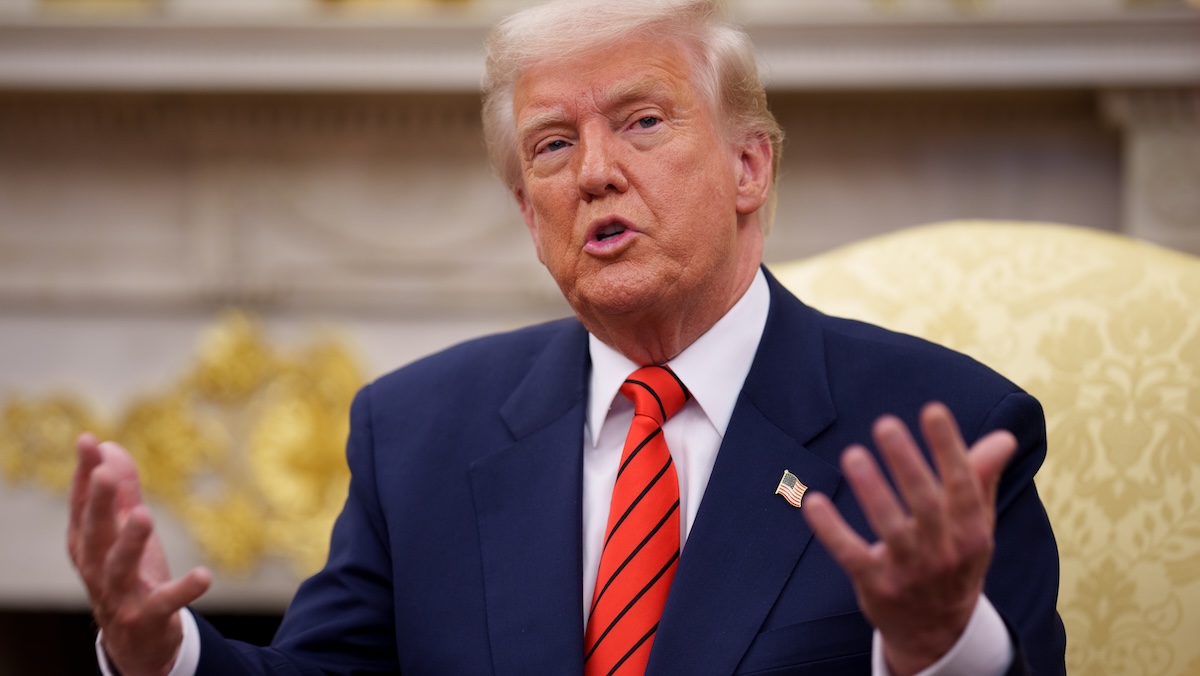 ‘Sorta like…a king could’: Donald Trump says he can do whatever he ...