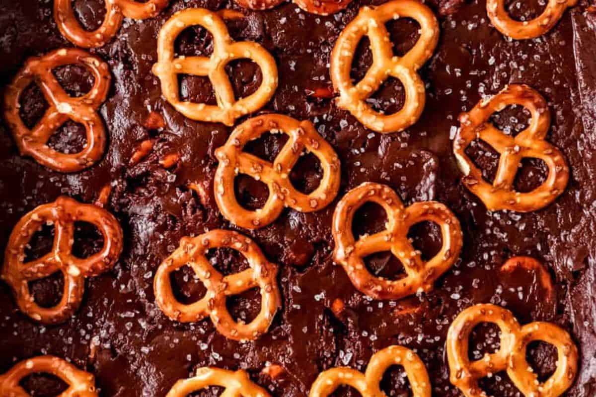 Crunch Away With These Fantastic Sweet Pretzel Snacks - Perfect To Stay ...