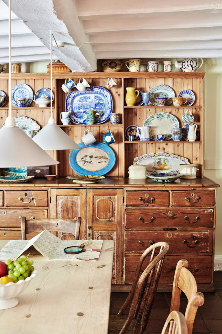 Heritage prints to handmade pottery: 40 design hallmarks of a Country ...