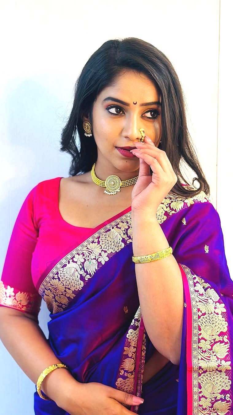 'कपाळी चंद्रकोर, नाकी नथ अन् गळी शोभते ठुशी' सावळ्याची जणू सावली फेम ...