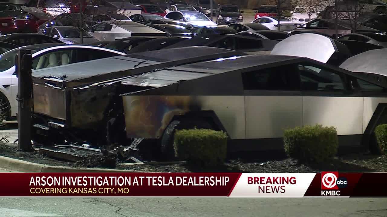 Arson investigation after two Tesla Cybertrucks burn at Kansas City ...