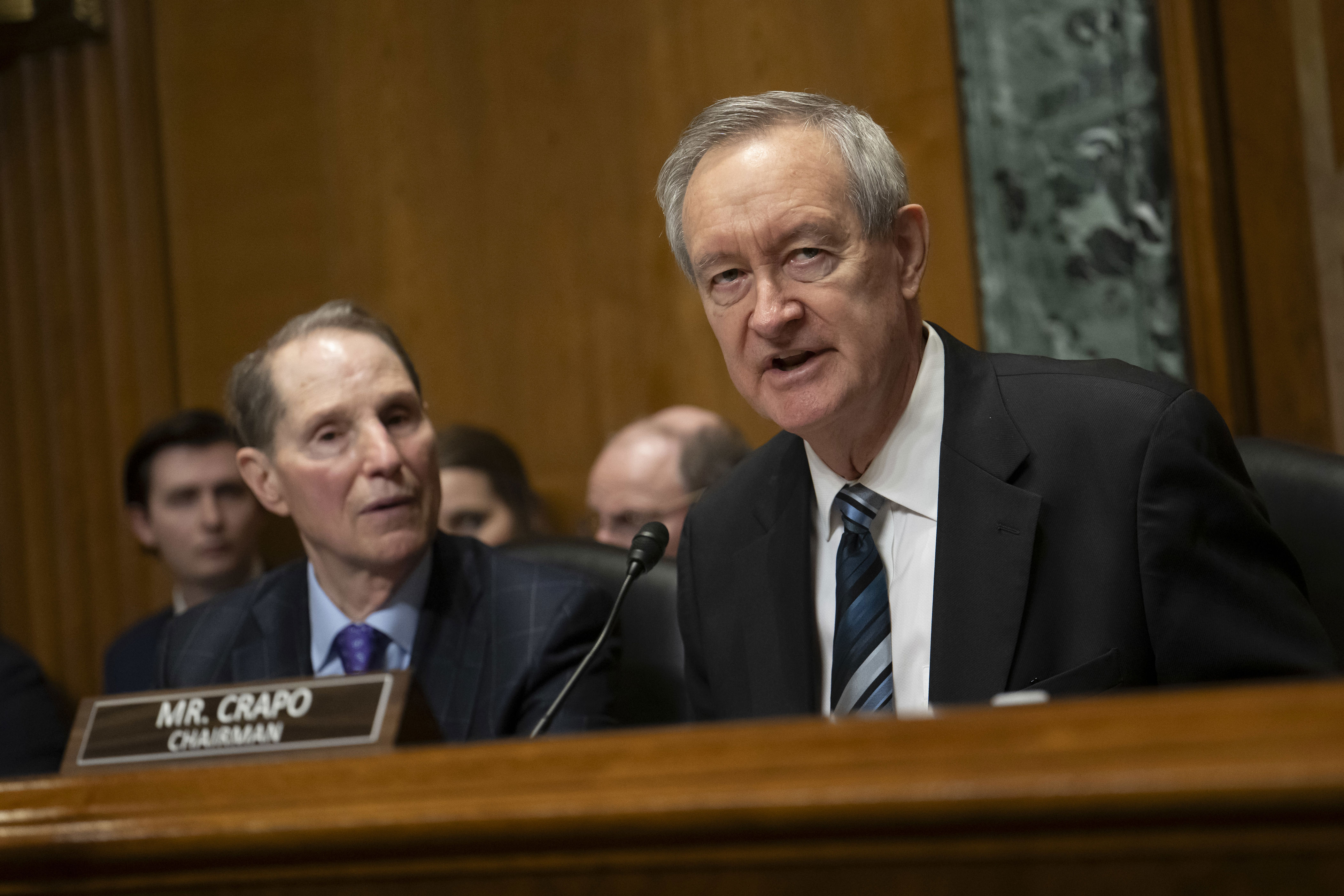 Small banks in mostly red districts could lose funding under new Trump ...