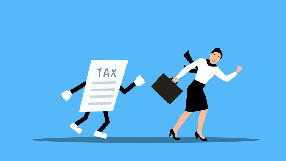 Income tax hack: Do this by 31 March to avoid interest on advance tax ...