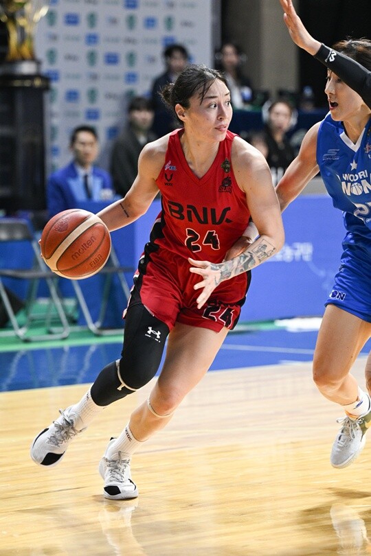 [WKBL FINAL 플레이어] 김소니아의 궂은일, 그리고 카운터 펀치