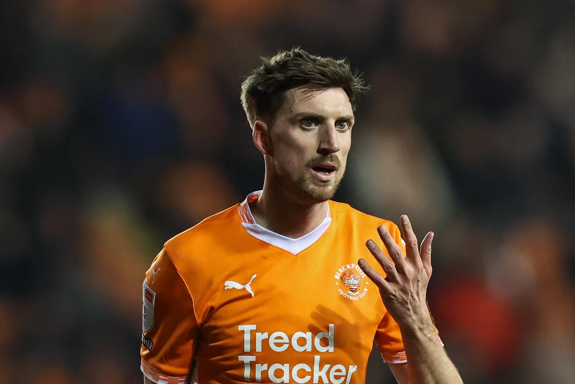 Steve Bruce issues honest verdict on 'silly' sending off for Blackpool ...