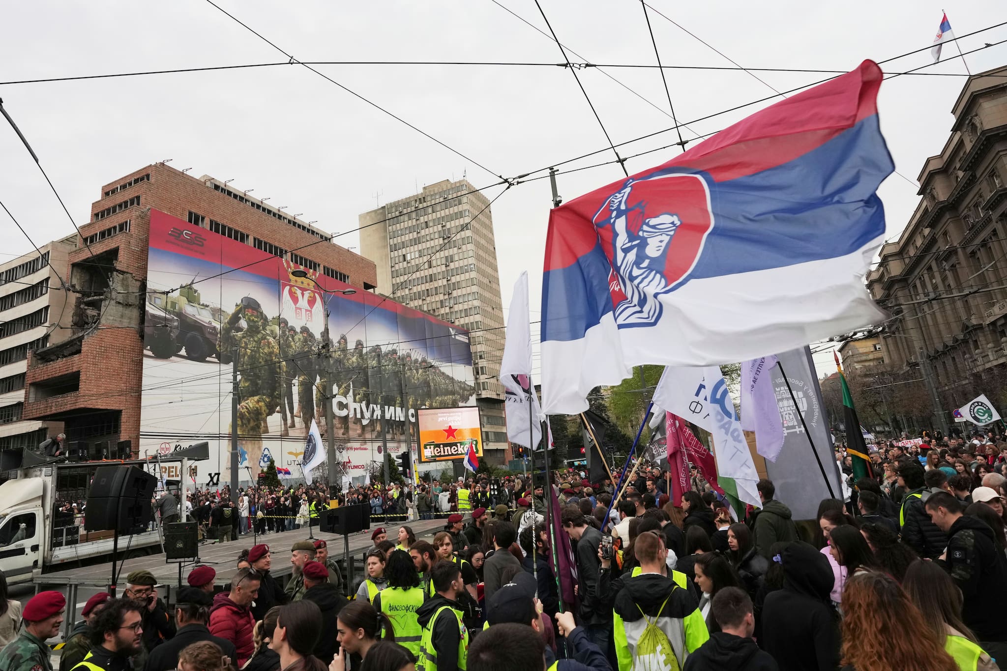 Serbien: Proteste gegen Bauprojekt von Trumps Familie