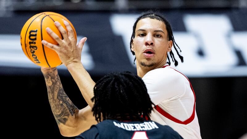 Miro Little enters transfer portal