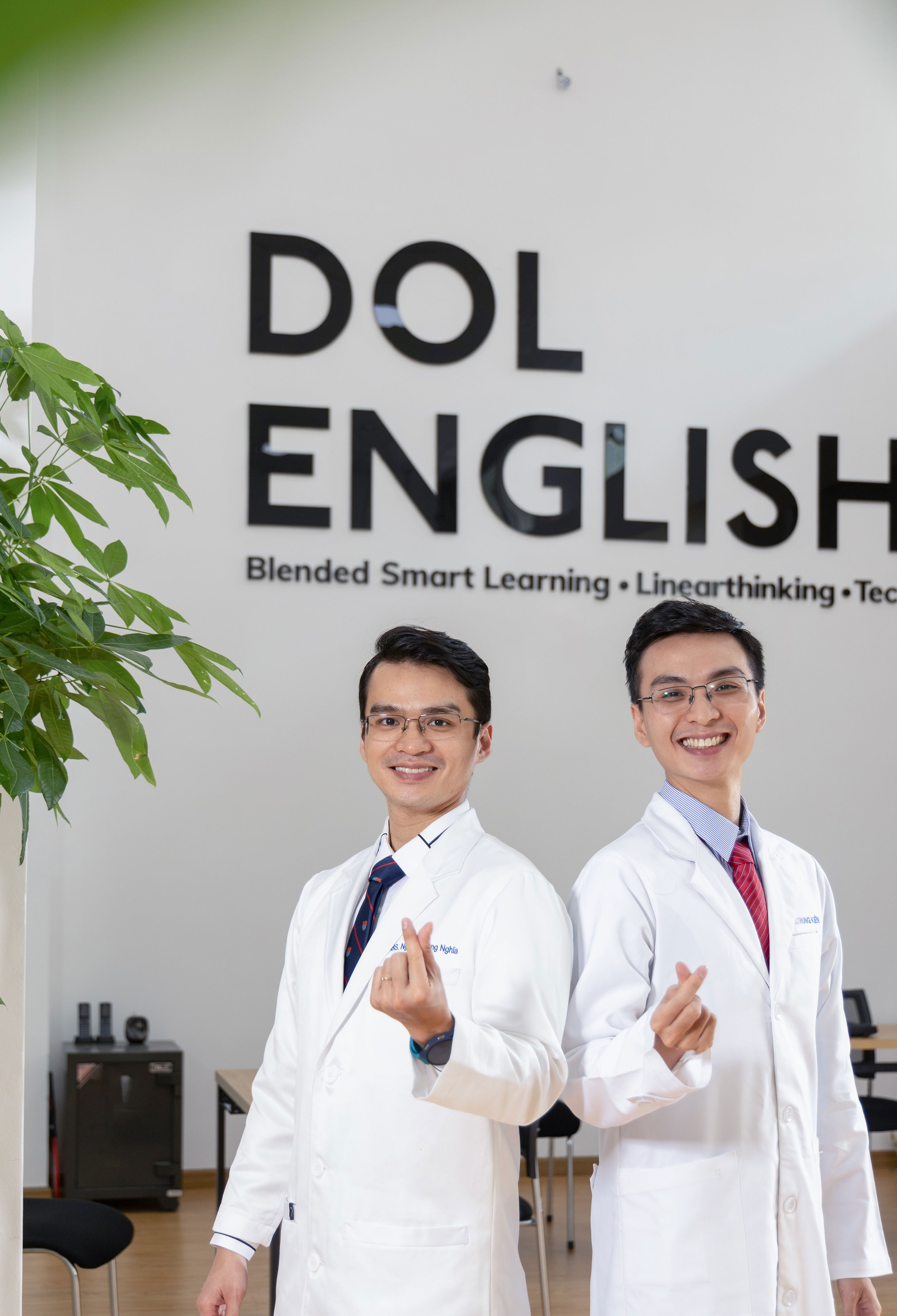 DOL English đồng hành, góp phần chắp cánh tài năng VISEF