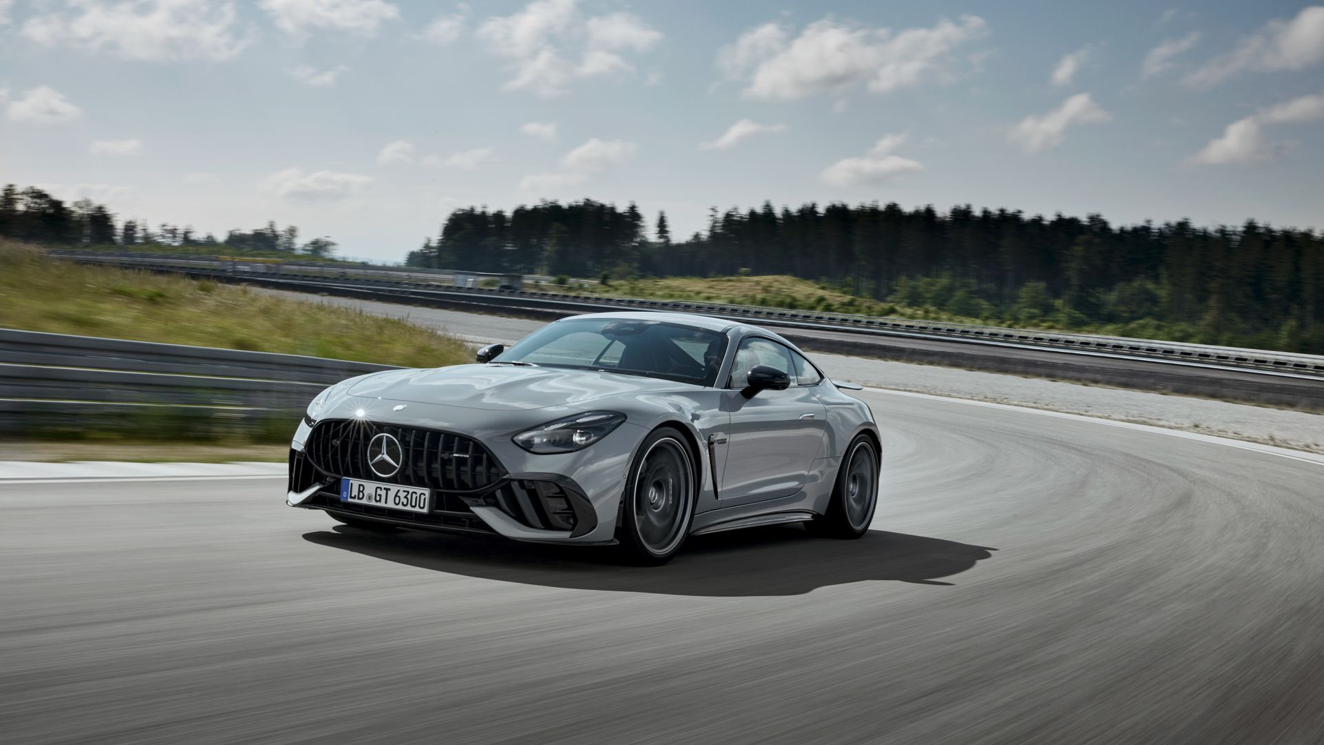 Mercedes-AMG Charges Pro-Grade Money For Its GT 63 PRO 4MATIC+ Coupe