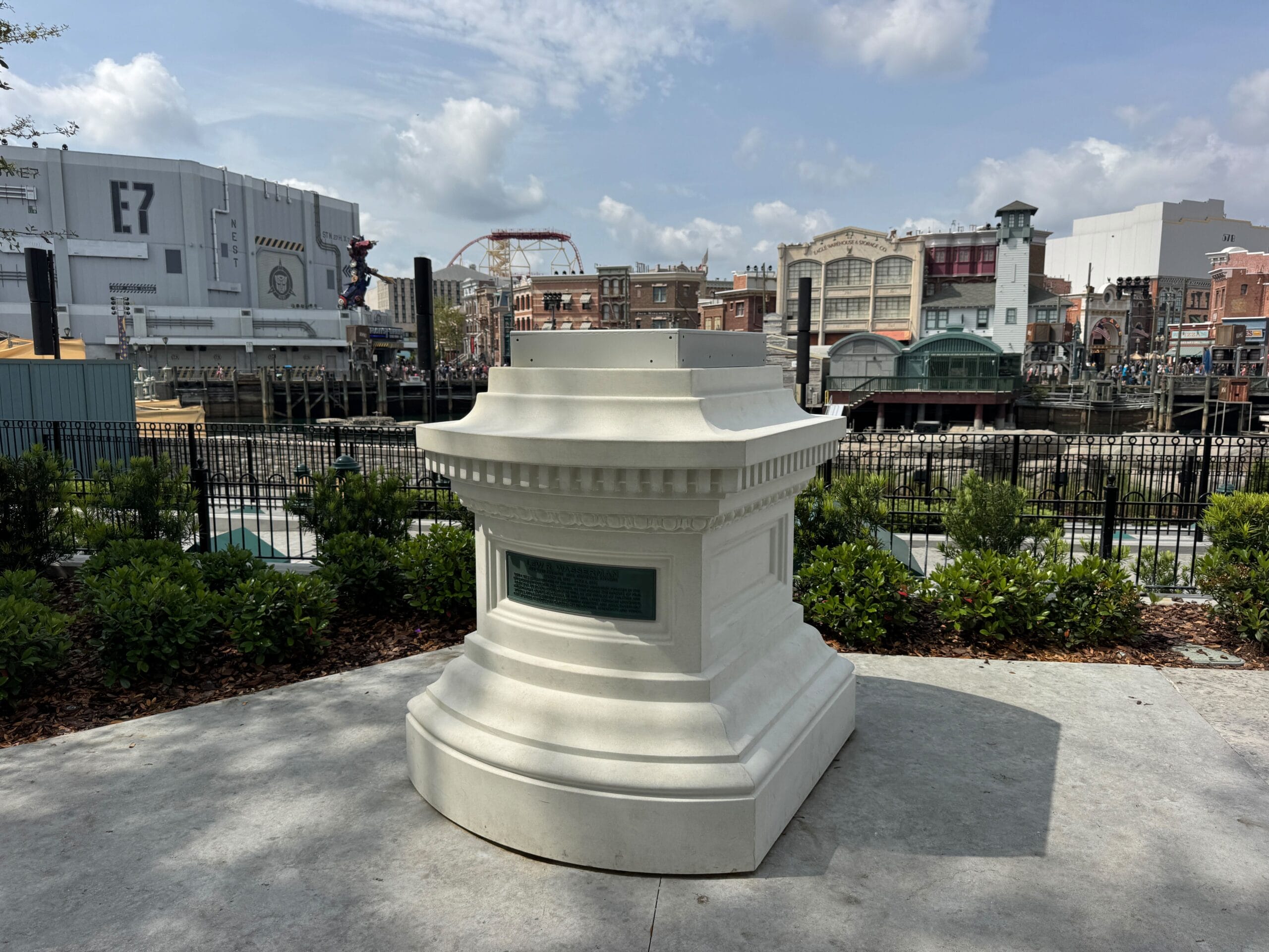 Lew Wasserman Statue Disappears From Universal Studios Florida