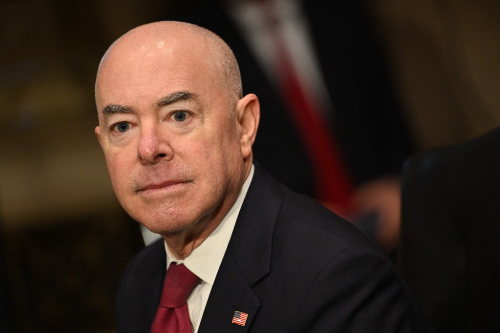 Trump yanks Secret Service protection for ex-DHS secretary Alejandro ...