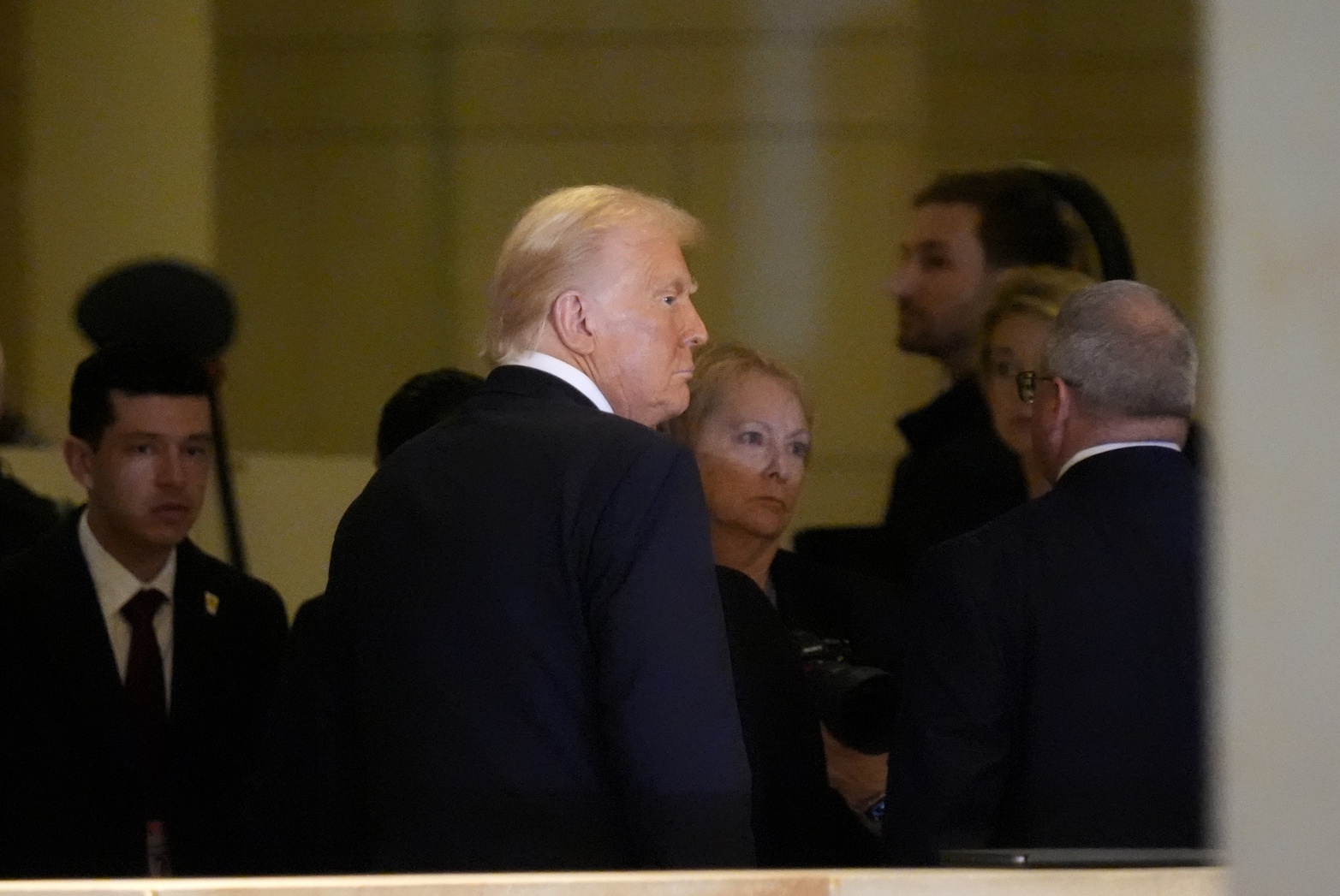 Third Democratic senator to step down: 'A tough map'