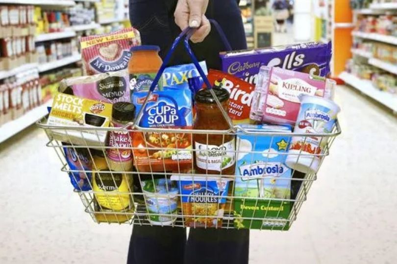 Surprising supermarket chain launches new Aldi price match on household ...