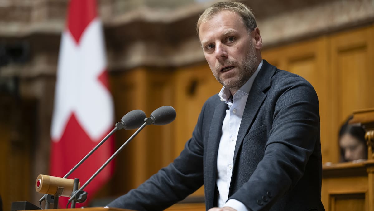 Victoire historique à gauche: Fabien Fivaz prendra la place de Céline ...