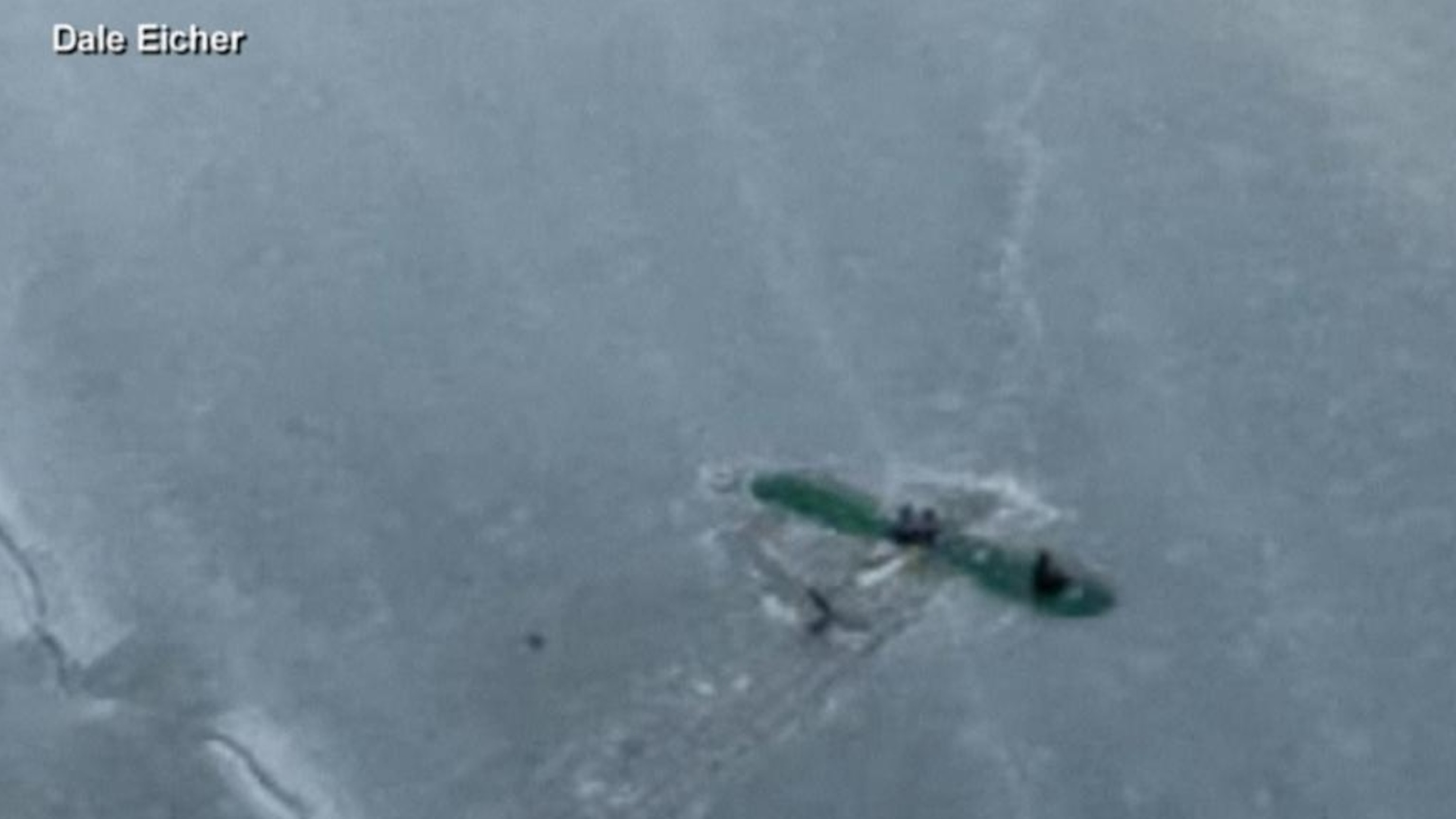 ‘It’s a miracle’: Man, kids survive plane crash into icy lake