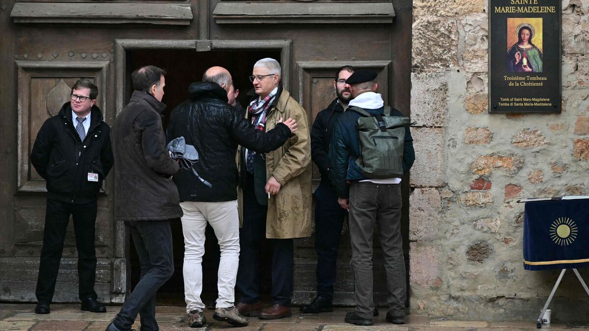 Mort du petit Émile : qui sont les quatre personnes placées en garde à ...