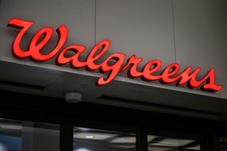 Walgreens clarify closing stores rumor after false report emerges