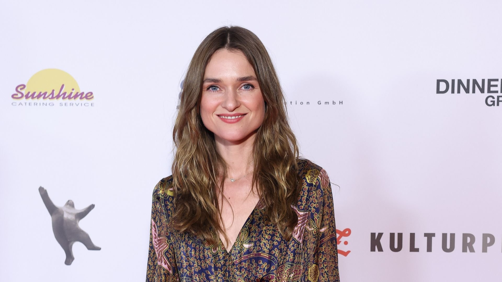 Liebescomeback? Josephin Buscht zurück bei "Die Bergretter"