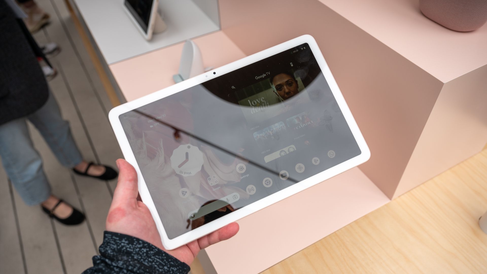 Google's Pixel Tablet Is at Its Lowest Price Ever