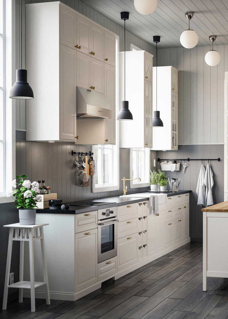 Should You Buy an IKEA Kitchen? Here's What a Professional Designer ...