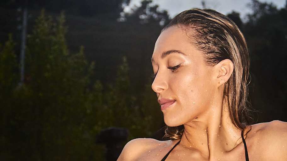 These BTS Photos From Penny Lane’s SI Swimsuit Rookie Shoot Are Simply Dreamy