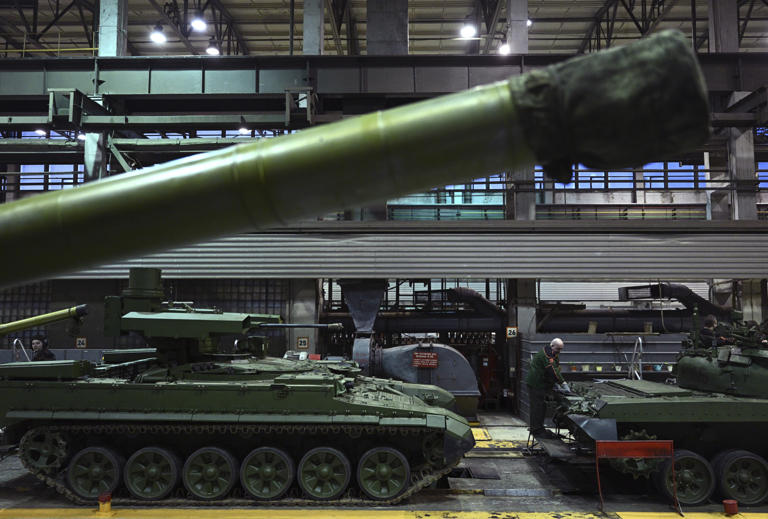 Russia Loses 61 Artillery Systems, 18 AFVs and 5 Tanks in a Day: Ukraine