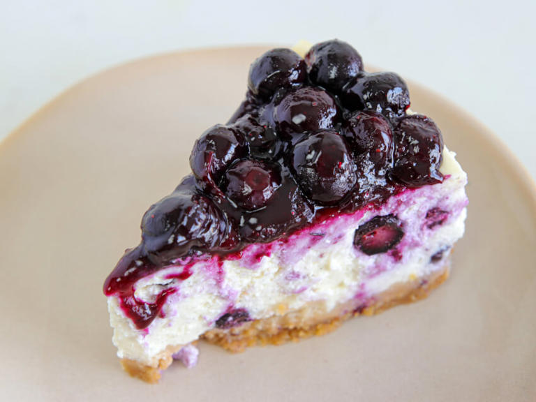 Summer Blueberry Cheesecake